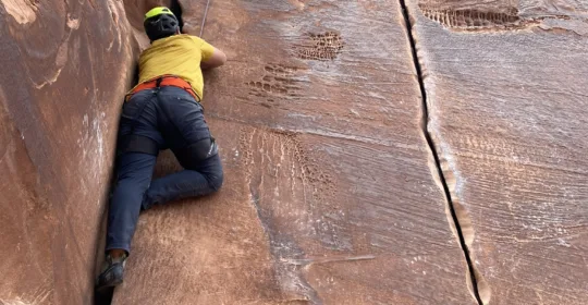 Crack Climbing Course - Golden Mountain Guides